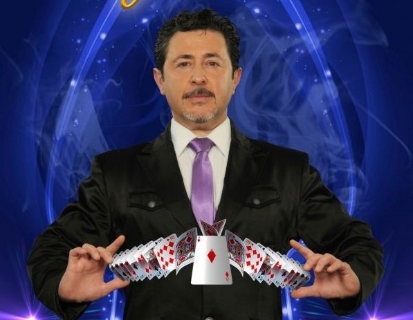 «La magia de la Navidad» del Mago Félix cierra este domingo la ...